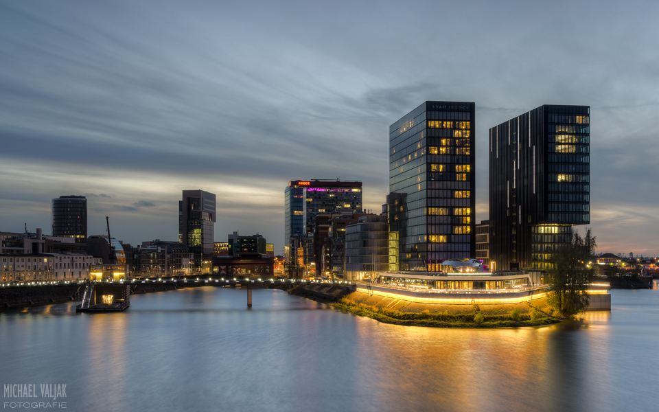 Medienhafen Düsseldorf | Michael Valjak Fotografie - Stadt. Natur ...